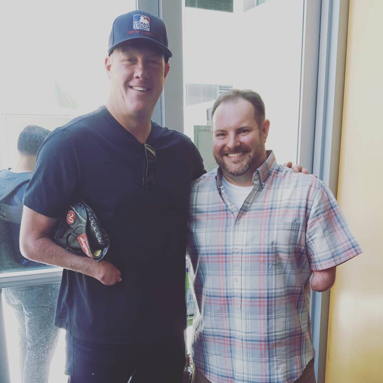 Living One-Handed | A Place for Humor, Help and HopeLiving One-Handed ...